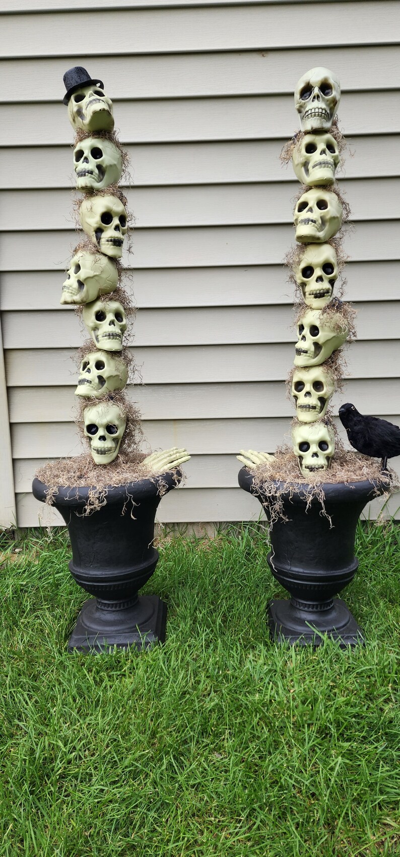 Stacked Skulls, 57in Glowing Skulls, Illuminated Skulls, Skulls for ...