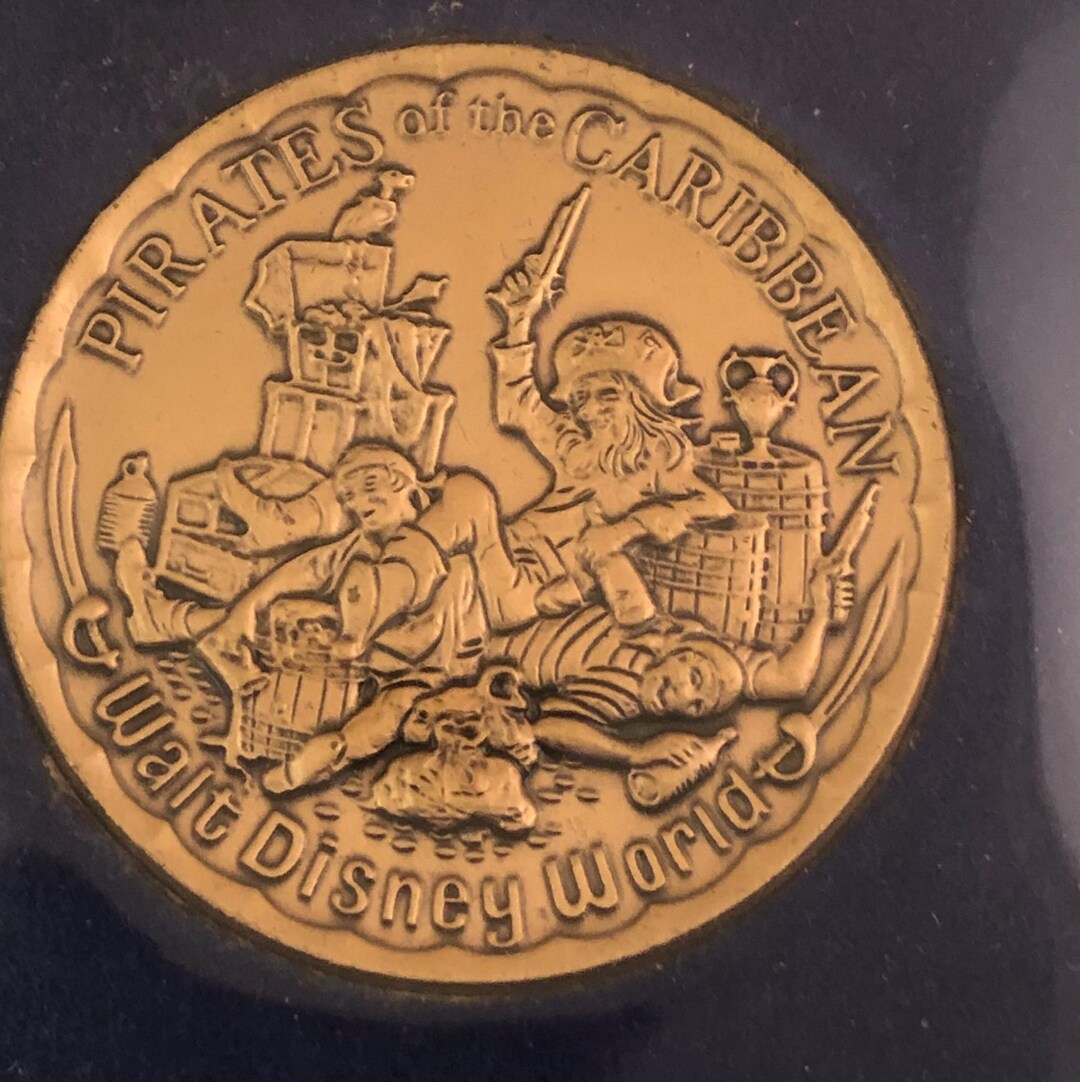 Walt Disney World Pirates of the Caribbean Park Souvenir Medallion ...