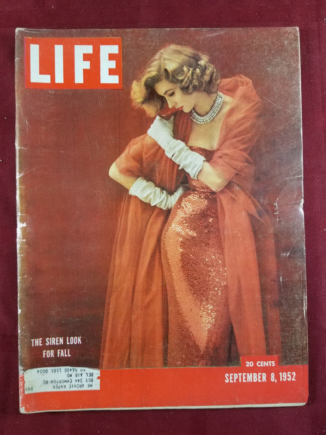 September 8 1952 Life Magazine 1950's Fashion the Siren Look for Fall ...