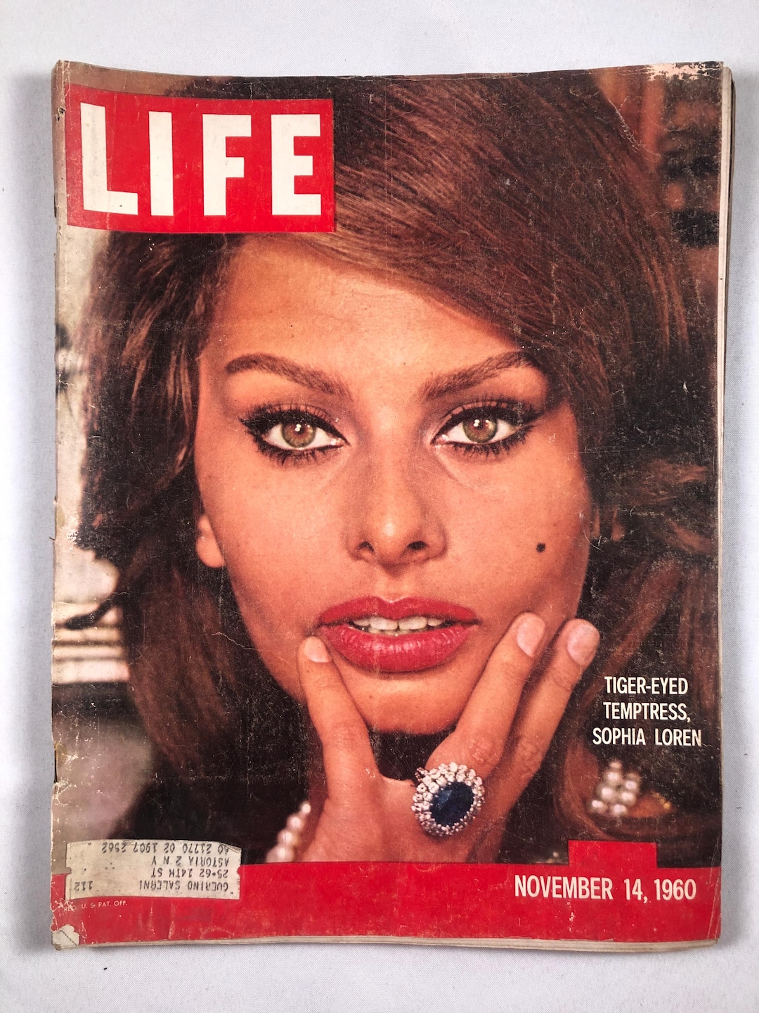 November 14 1960 Life Magazine Tiger Eyed Temptress Sophia Loren on ...