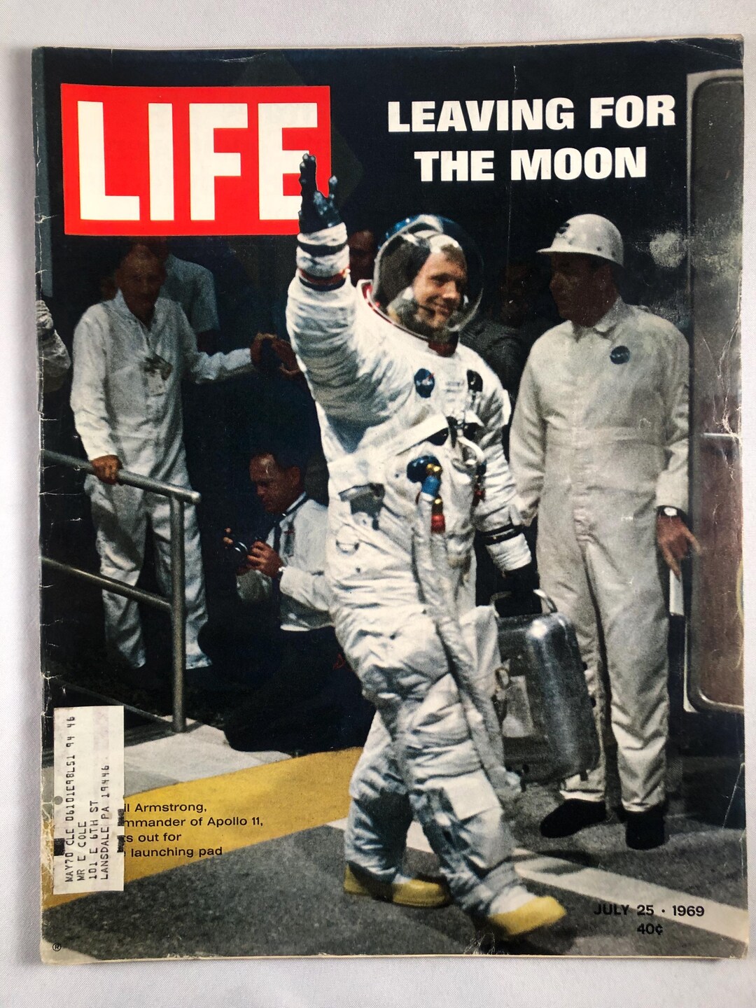 July 25 1969 Life Magazine Leaving for the Moon Neil Armstrong on Cover ...