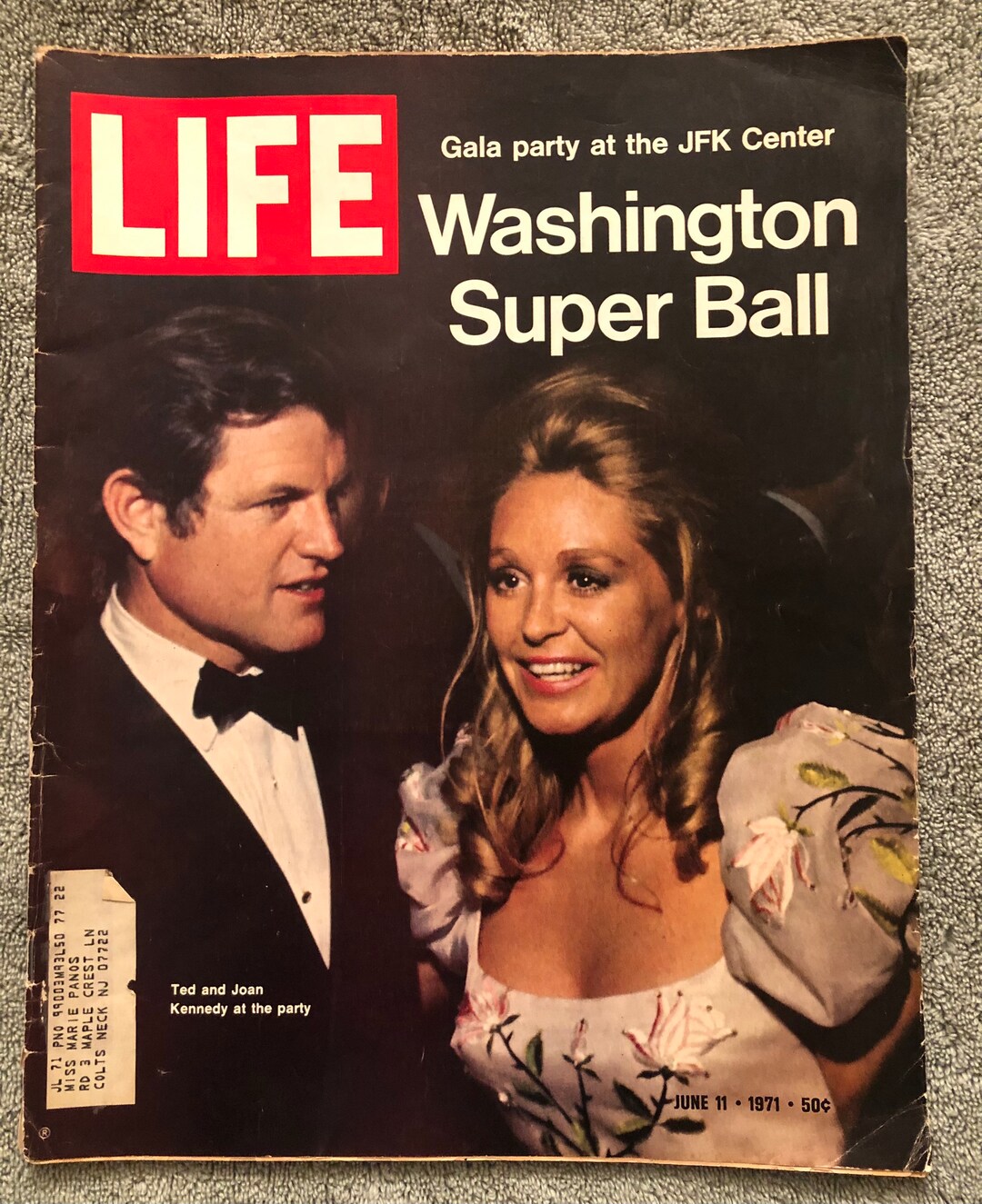 June 11 1971 Life Magazine Ted and Joan Kennedy Cover Washington Super ...