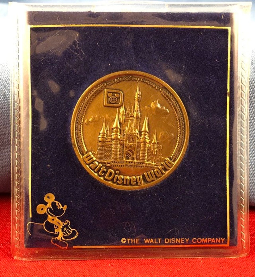 Walt Disney World Cinderella's Castle Bronze Souvenir Token Main St USA ...