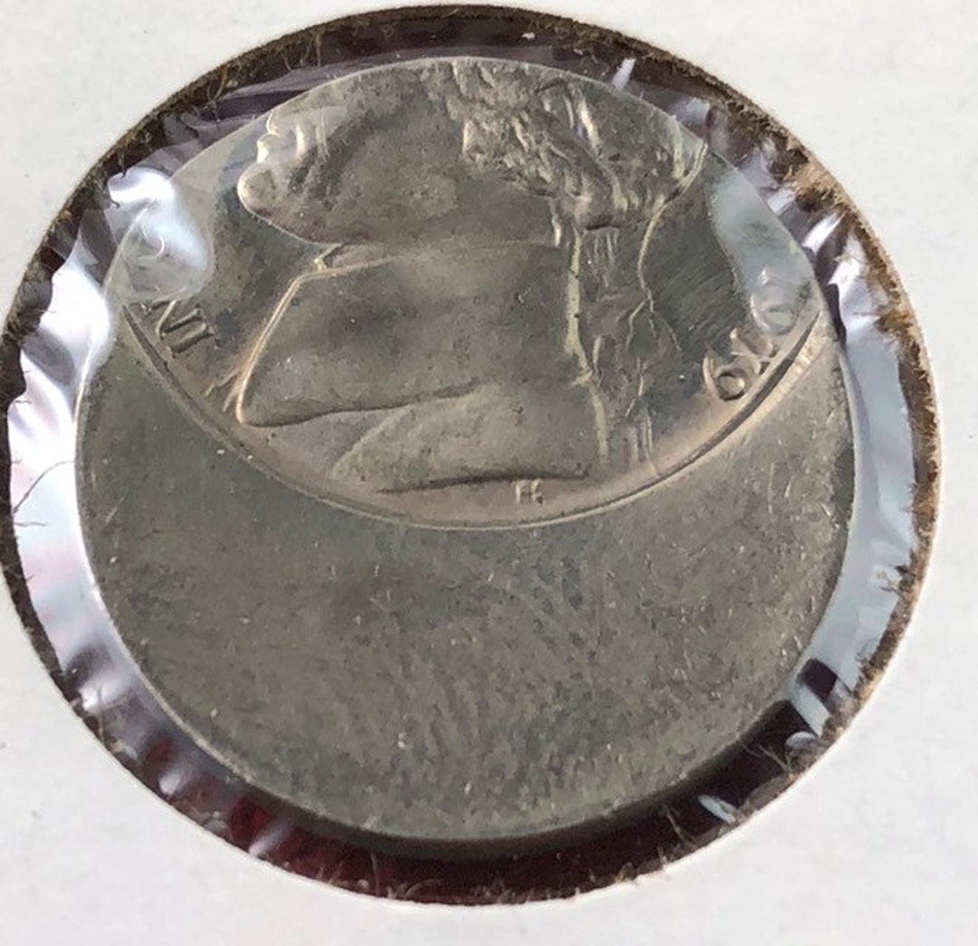 1979 off Center Jefferson Nickel Mint Error Coin Genuine 5 Cent USA ...