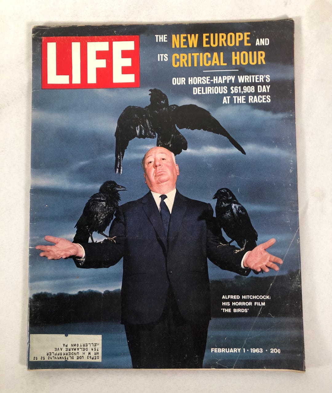 February 1 1963 Life Magazine Alfred Hitchcock on Cover Vintage Movie ...