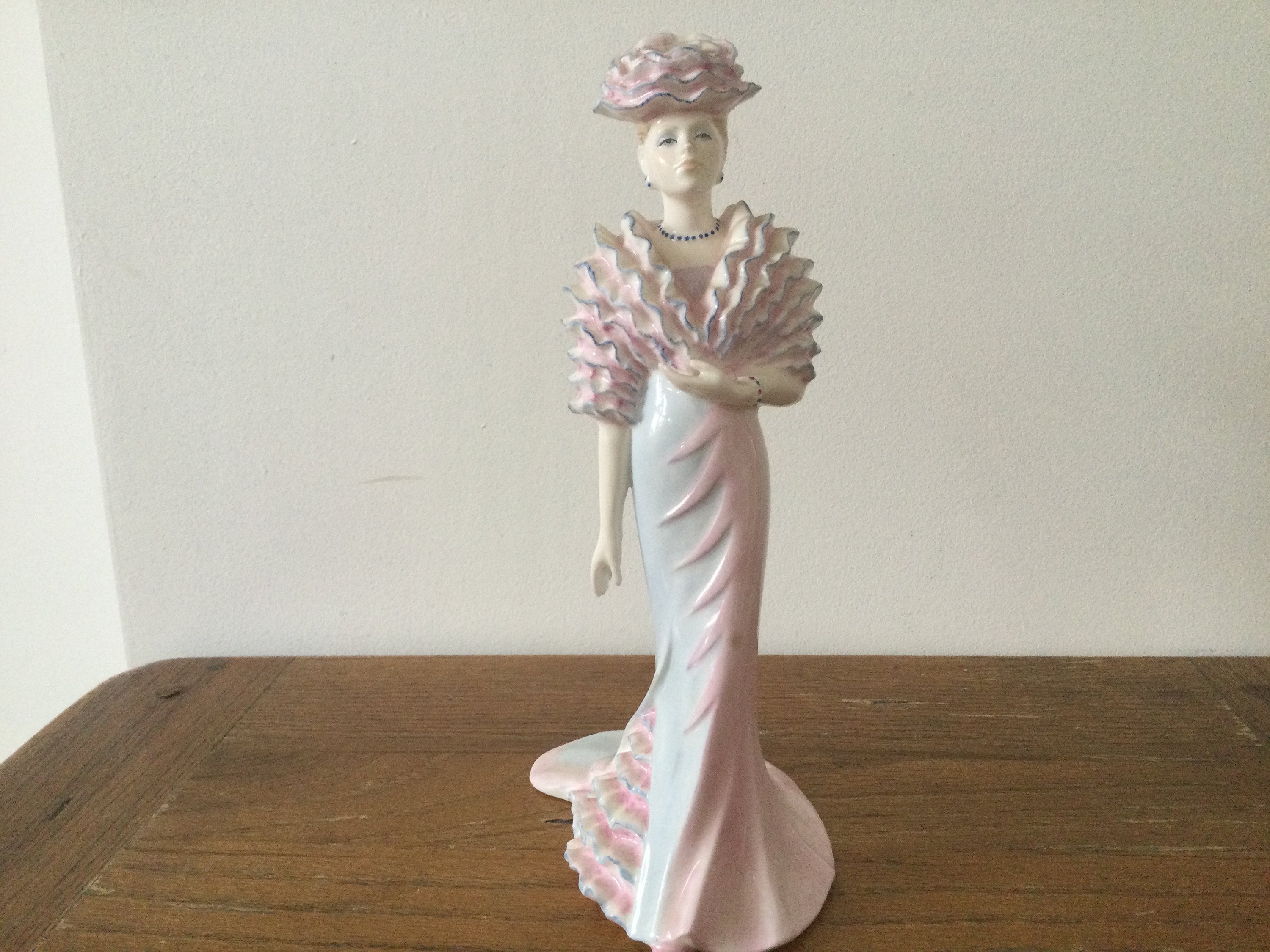 Coalport Night at the Opera David Shilling Collection - Etsy