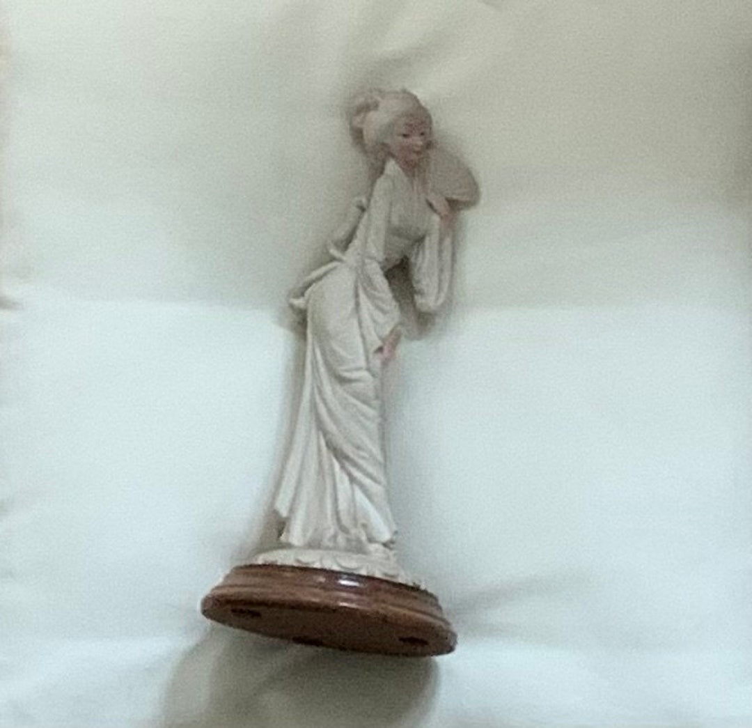 Vintage A.belcari / Capodimonte Japanese Geisha Girl Figurine Signed ...