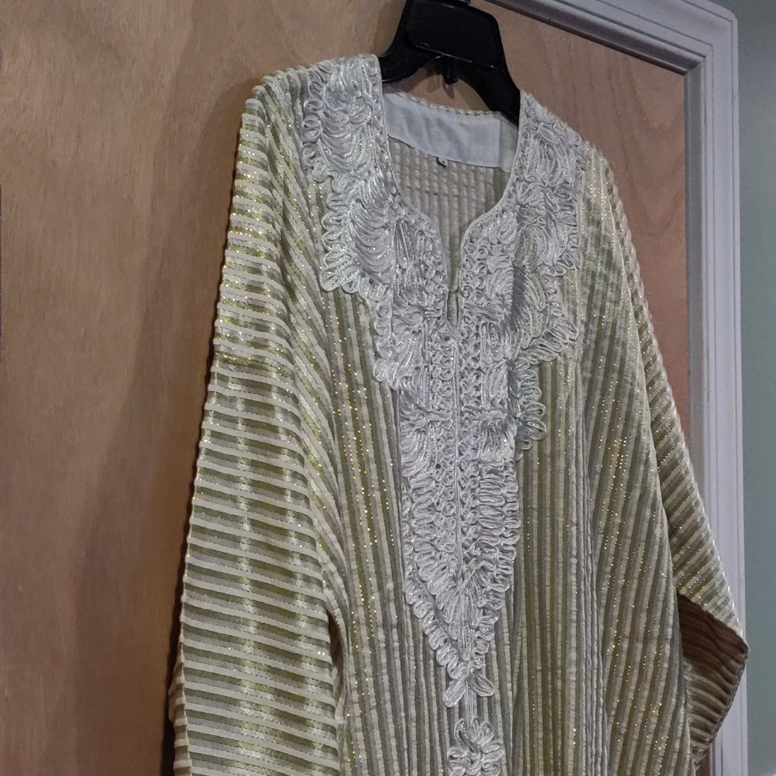 VINTAGE MULTICOLOR THAWB - Etsy