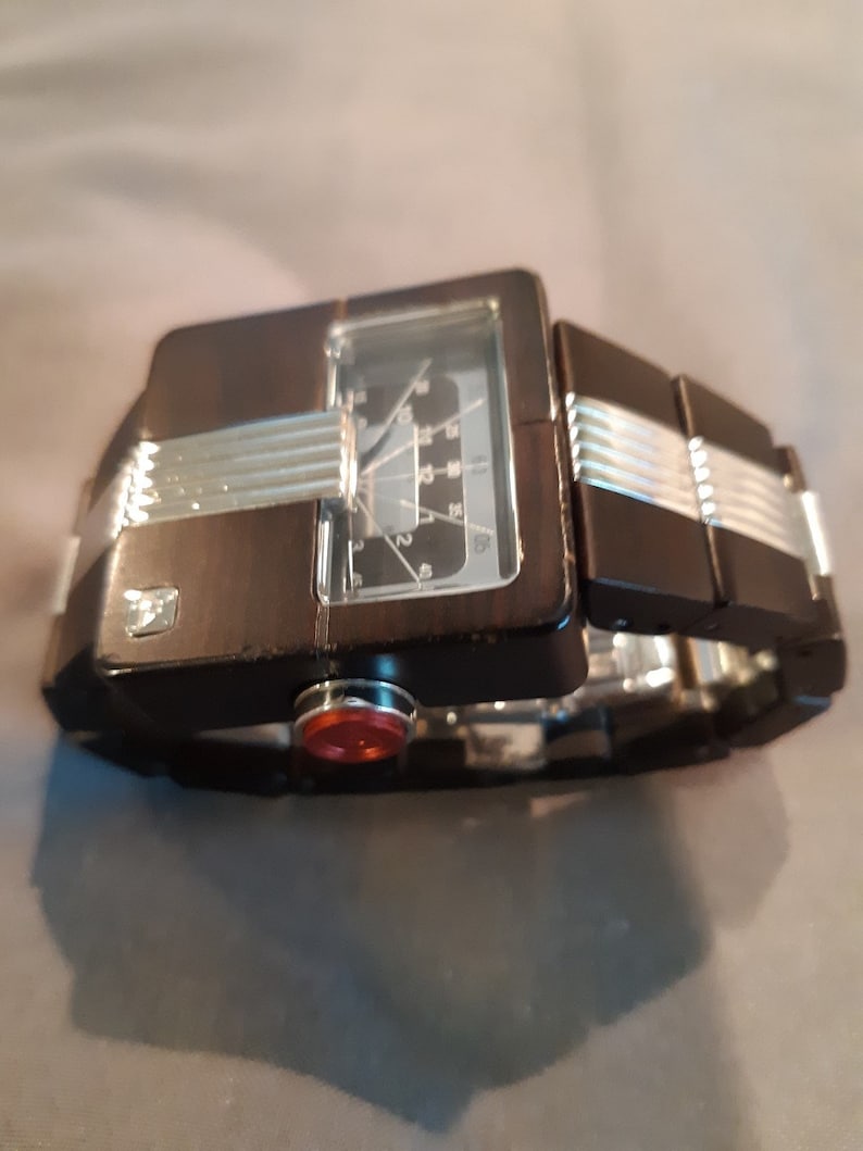 VINTAGE QUICKSILVER RAY Watch - Etsy