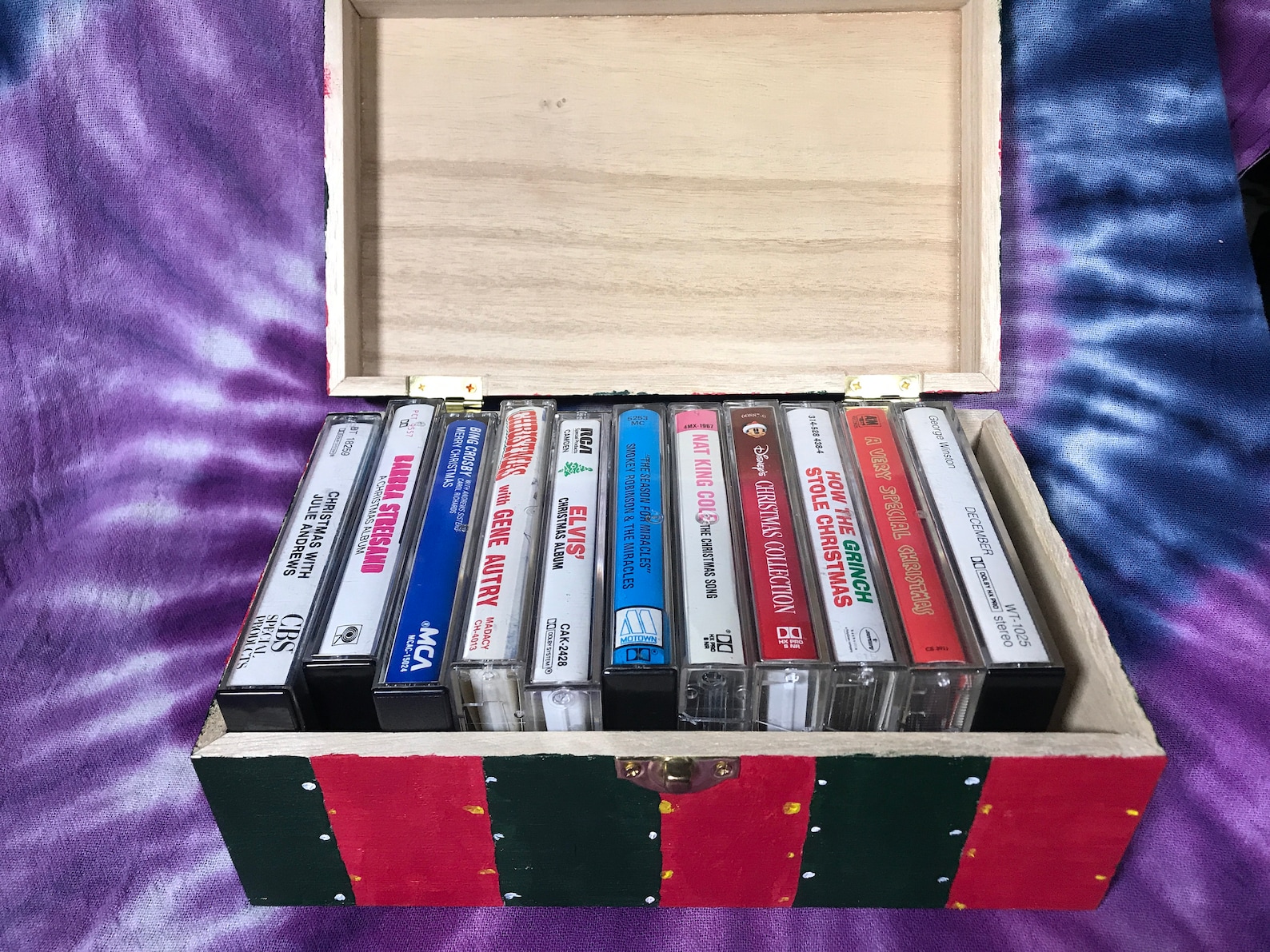 Christmas Cassette T Box 11 Tapes Of Christmas Music In Etsy