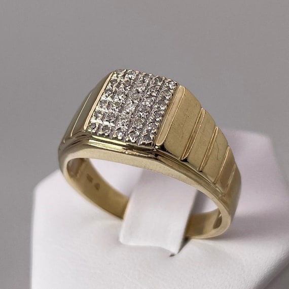 10K Yellow Gold Pave 0.15ct Diamond Grid Ring - Gem