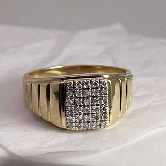 10K Yellow Gold Pave 0.15ct Diamond Grid Ring - Gem