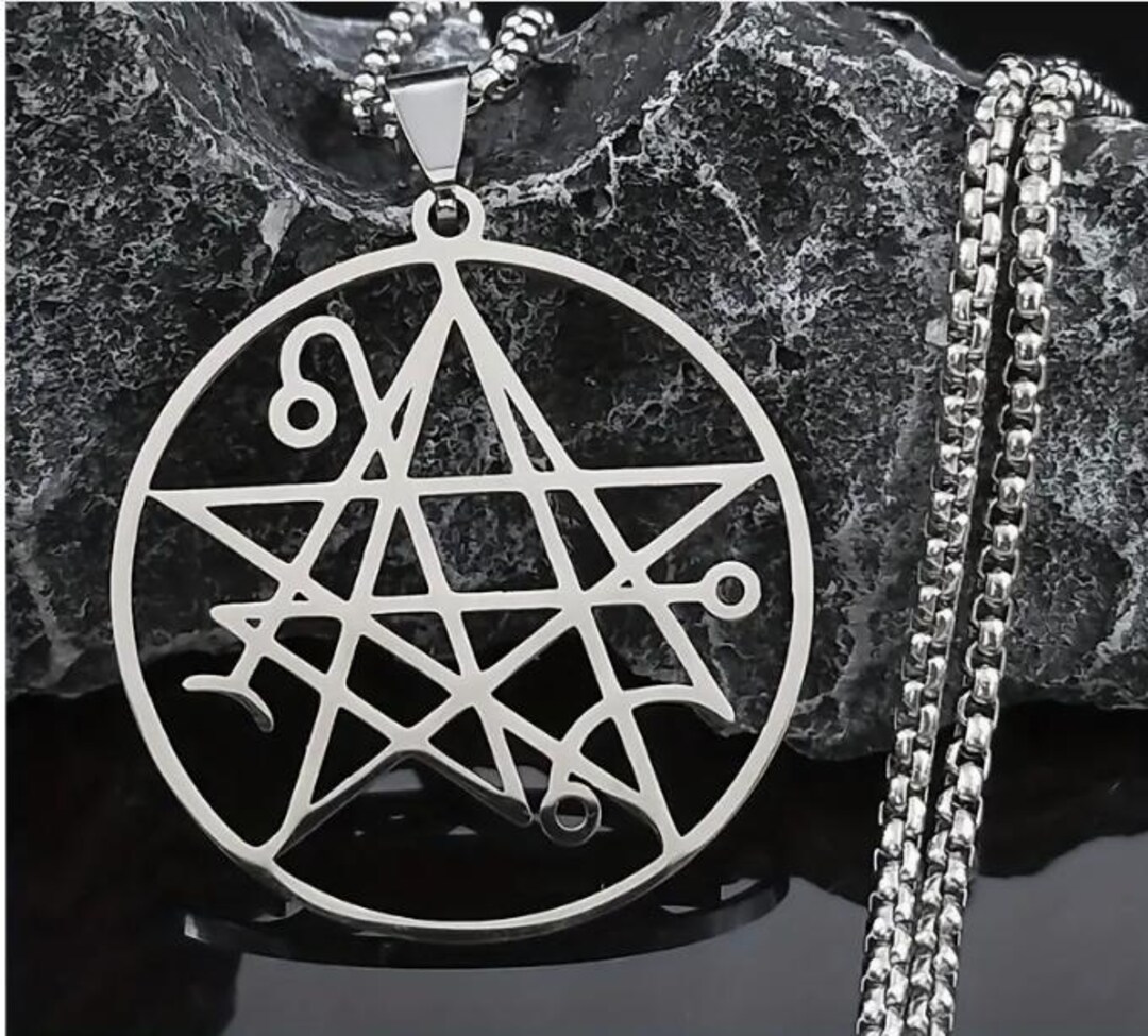 Necronomicon Gate Seal Stainless Steel Pendant: Esoteric Occult ...