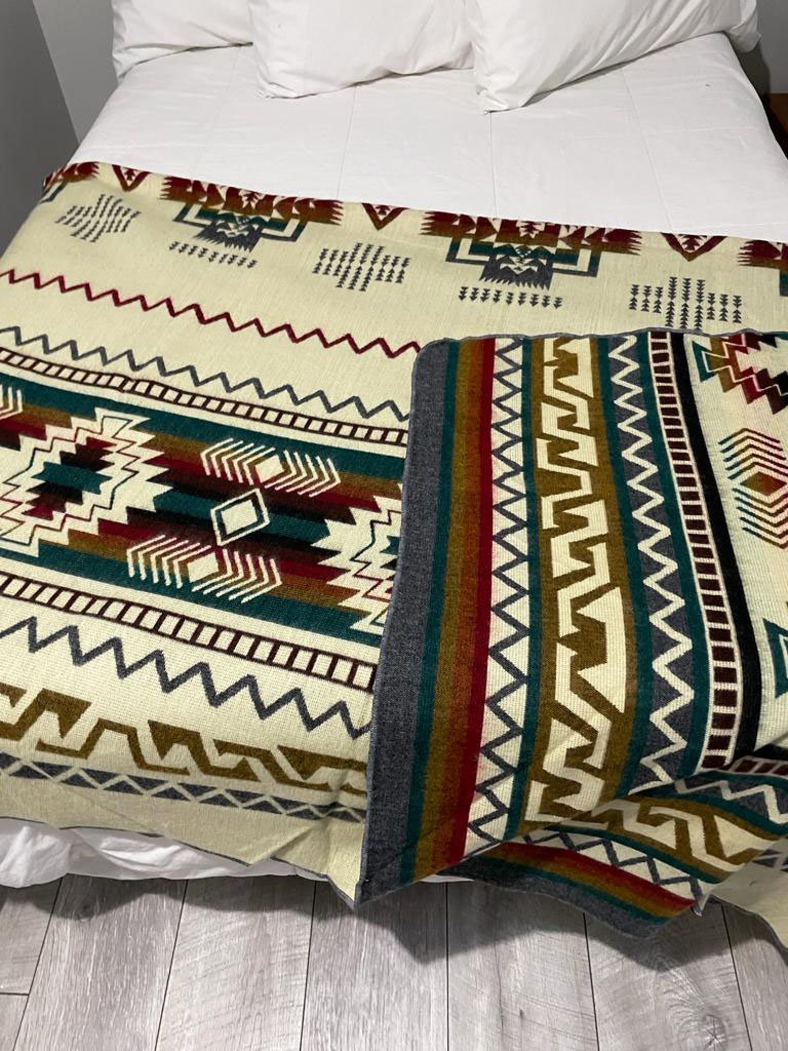 Rustic Geometric Print Two Sided Alpaca Blanket | Cozy and Soft Tribal ...