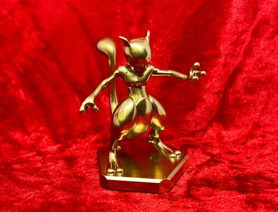 Pokemon #150 Mewtwo Gold TCG Statue - Etsy