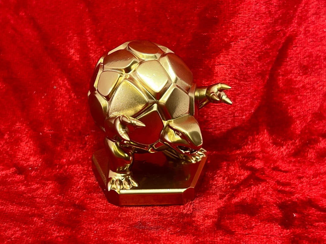 Pokemon 076 Golem Figure Goldtcg Statue - Etsy