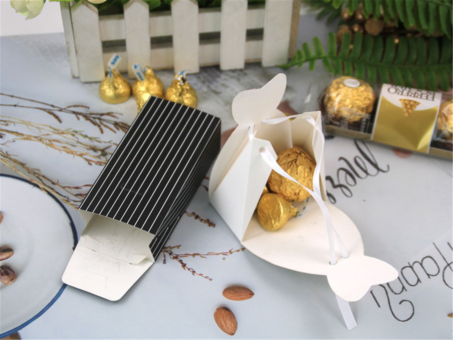 Wedding party favor box-Wedding candy boxes-Wedding treat | Etsy