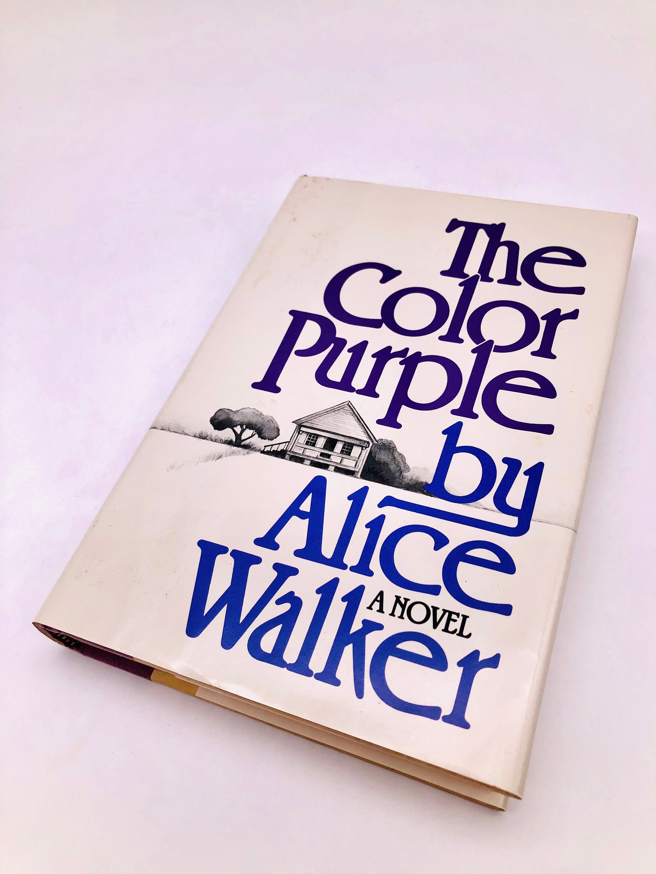 La Portada Original Del Libro El Color Morado El Asesino De Los
