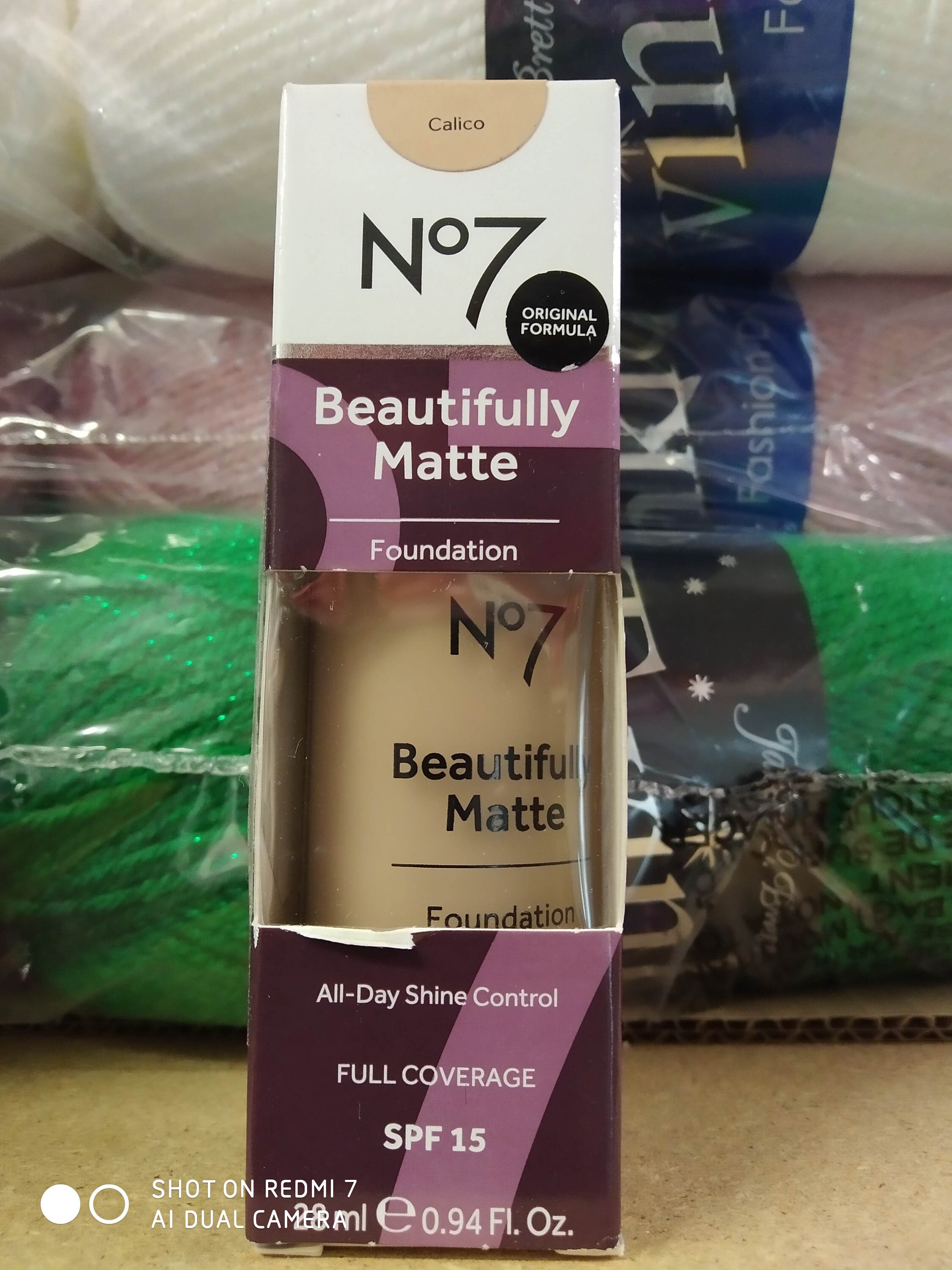 Boots N07 BEAUTIFULLY MATTE FOUNDATION 28ml Medium Coverage SPF25 ...