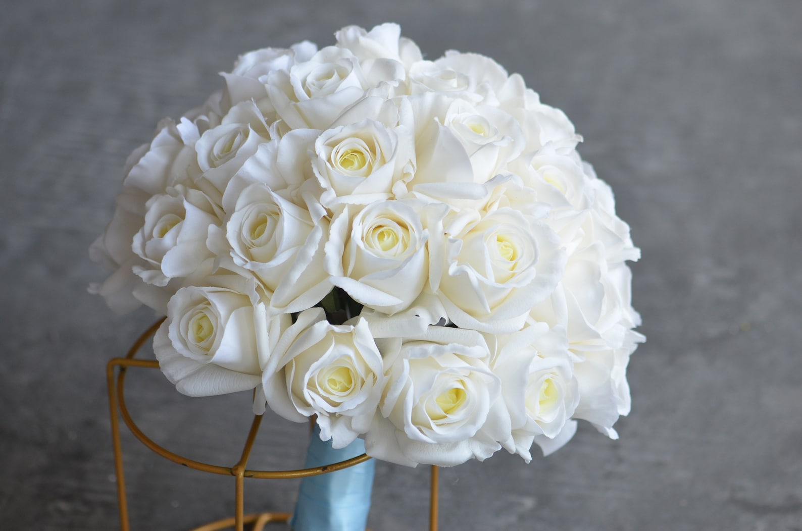 12" Fake Ivory Roses Bridal Bouquet, Cream White Wedding Bouquets, off ...