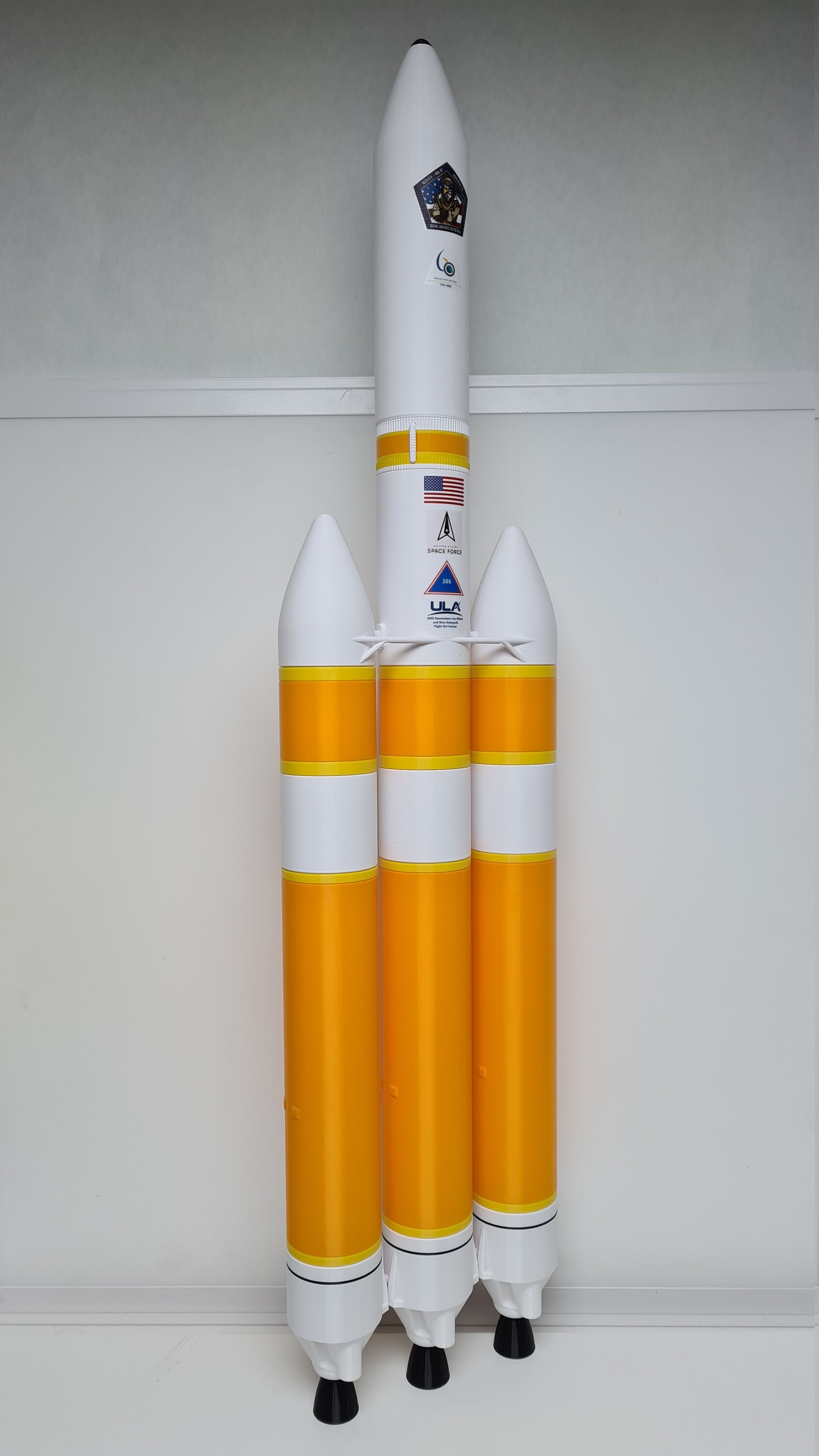 Delta IV Heavy ULA Model Rocket 1:144 Scale Assembled & Kit 500mm NROL ...