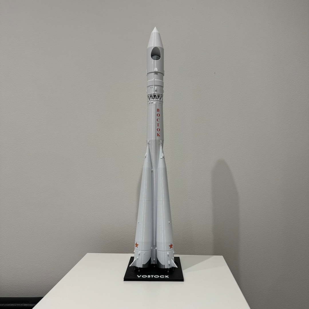 Vostock Russian Soviet Sputnik 1 Model Display Gift Rocket ULA 1:72 ...