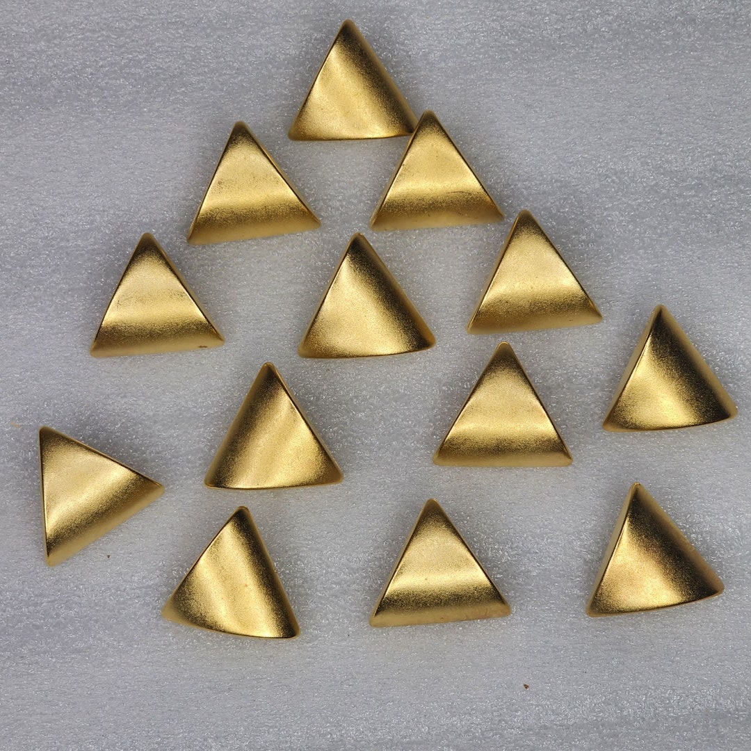 Set of 13 Domed Triangle 1 Buttons Gold Tone Shank Backs - Etsy