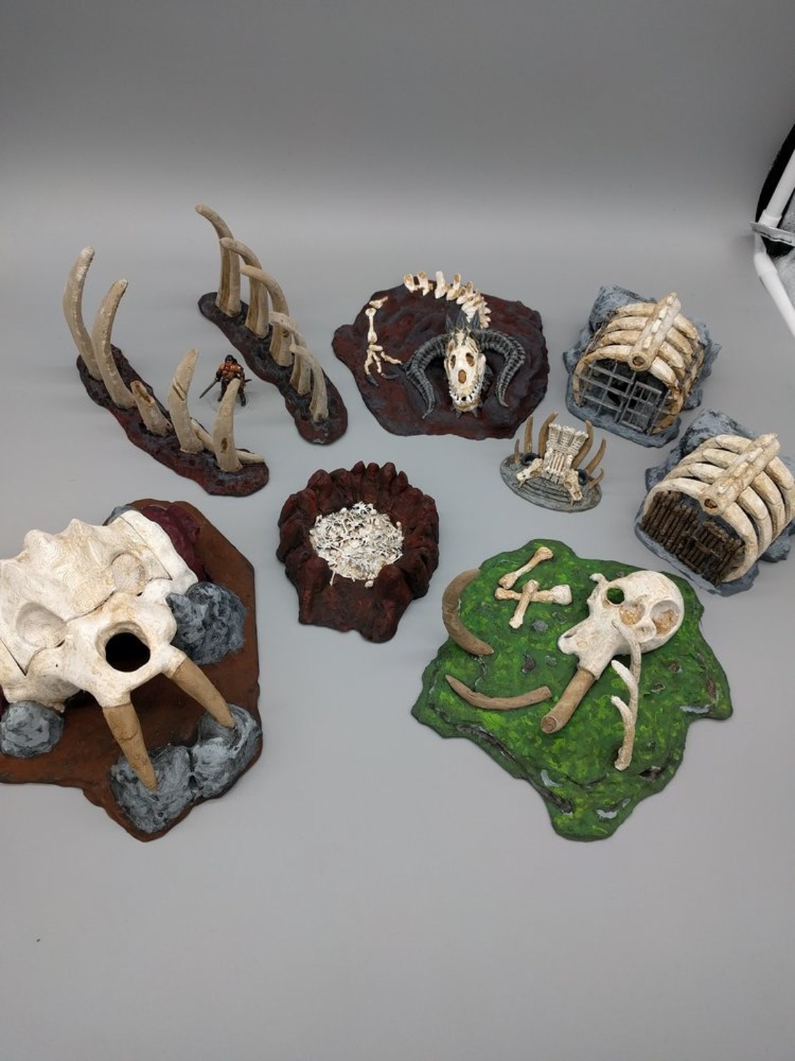 Boneyard Scatter Dnd Miniature Terrain Dungeons and Dragons | Etsy