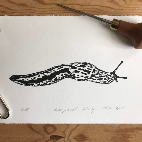 Snail Linocut Print-animal Print-nature Art-wall - Etsy UK