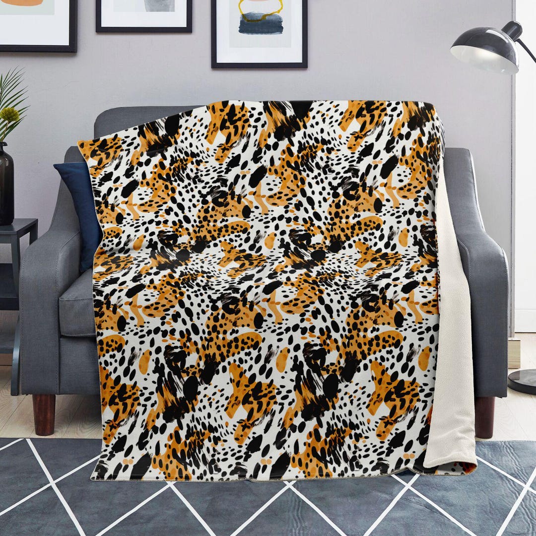 Bold Leopard Print Premium Microfleece Blanket Cozy Animal Pattern ...
