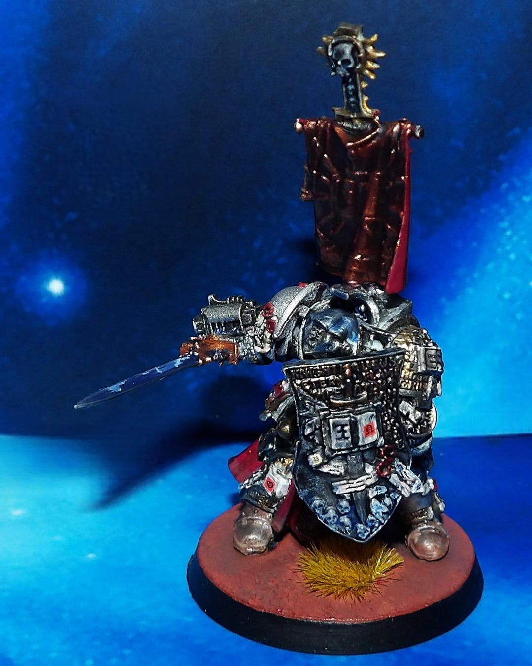 Wh40k Reclaimed:caldor Draigo full Armor and Helmet Warhammer 40k Grey ...