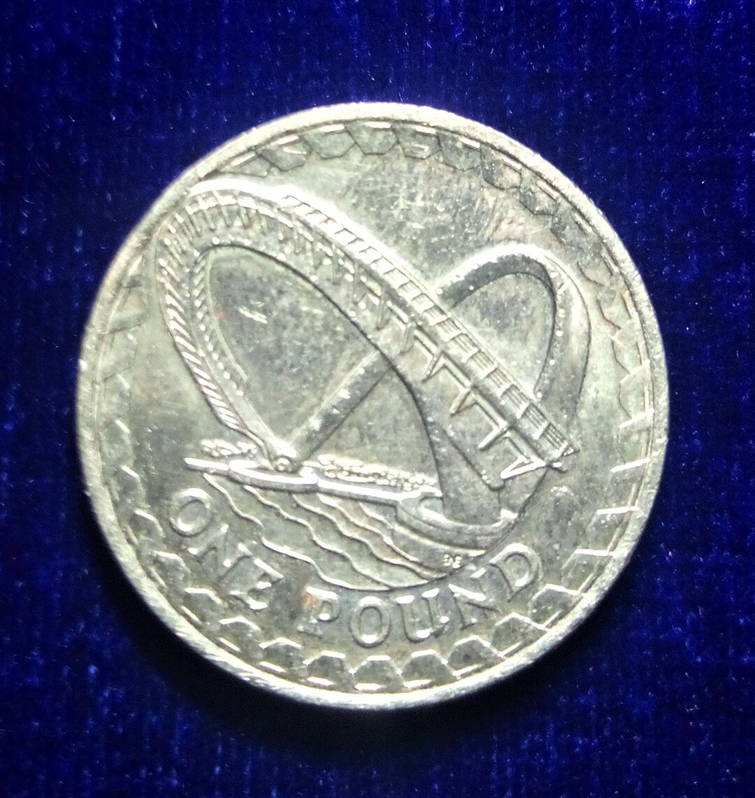 Rare Old One Pound Coin England Millennium Bridge 2007 - Etsy
