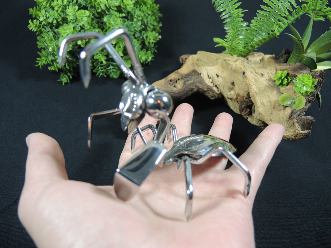 Preying Mantis Metal Sculpture - Etsy