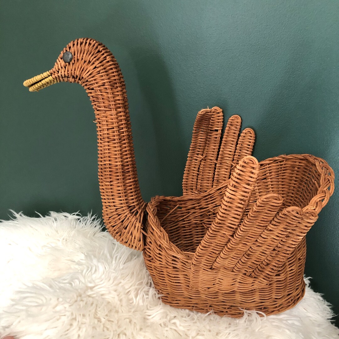 Vintage Decorative Swan Basket - Etsy