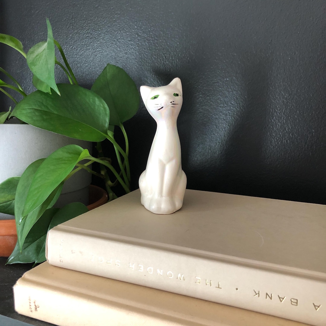 Vintage Ceramic Pearl White Cat Decor. Cat Figurine. - Etsy