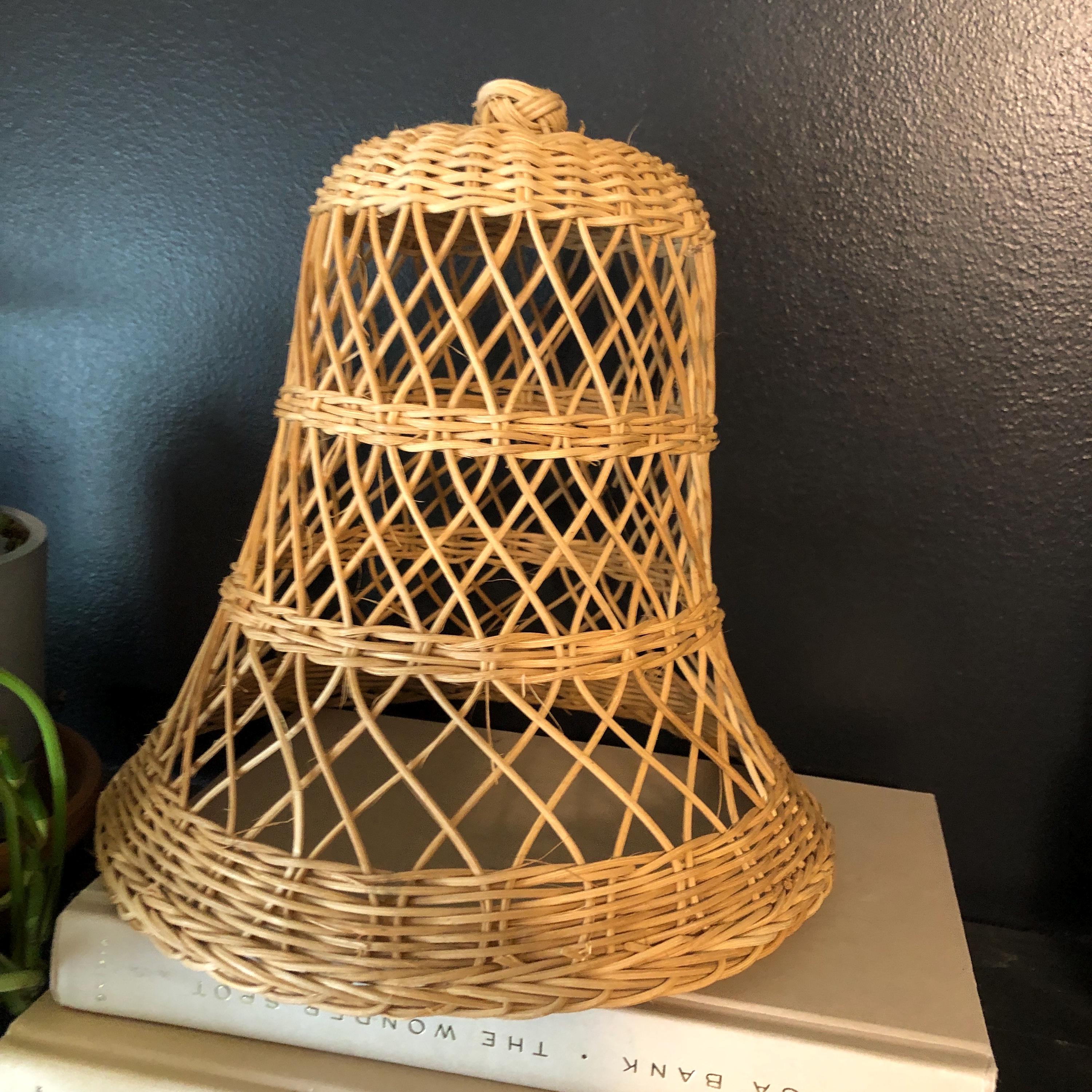 Vintage Wicker Holiday Bell. Basket. Home Decor. Christmas Decor. - Etsy
