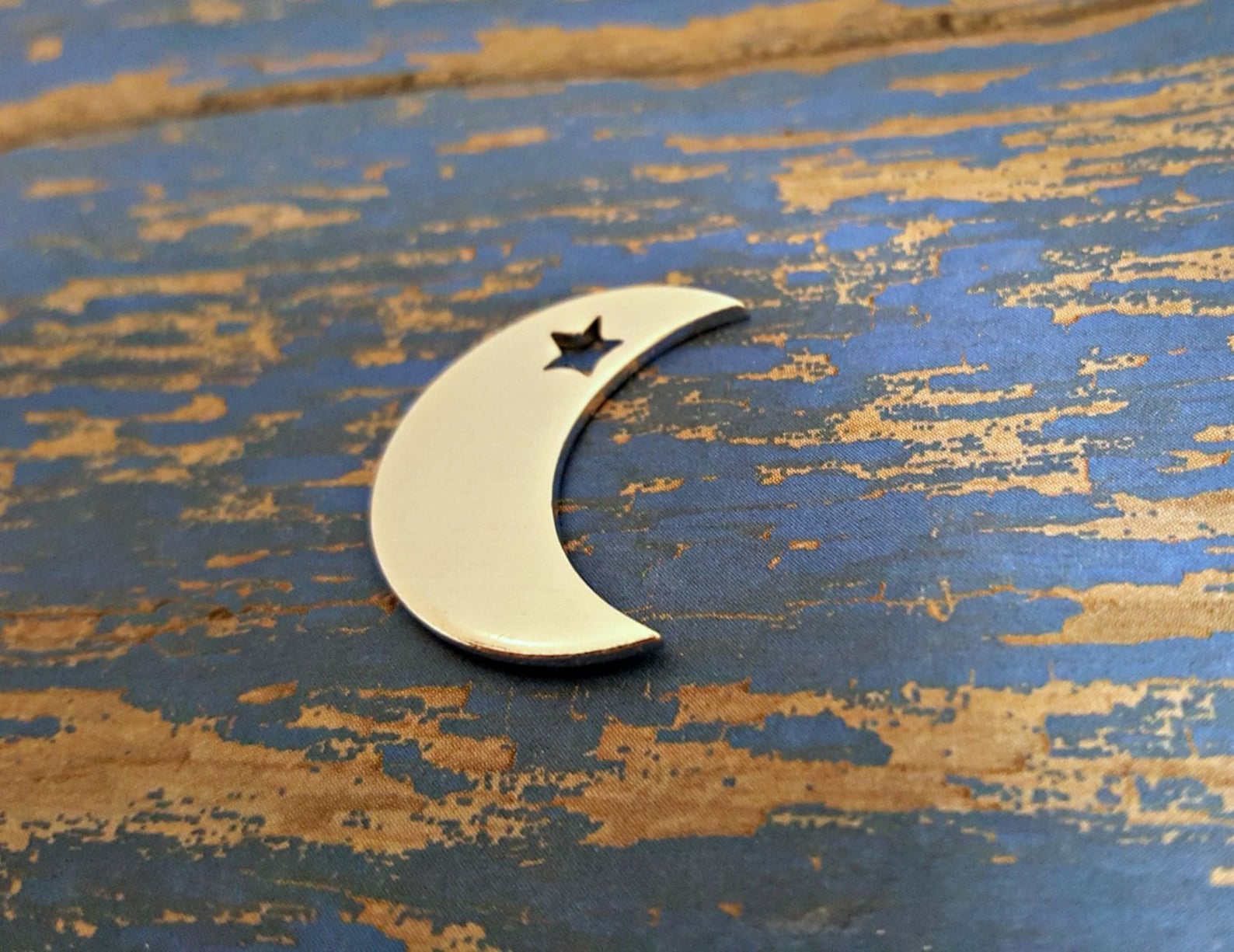 1" Moon With 1/4" Star Cut Out Stamping Blank, Polished Aluminum Blank ...