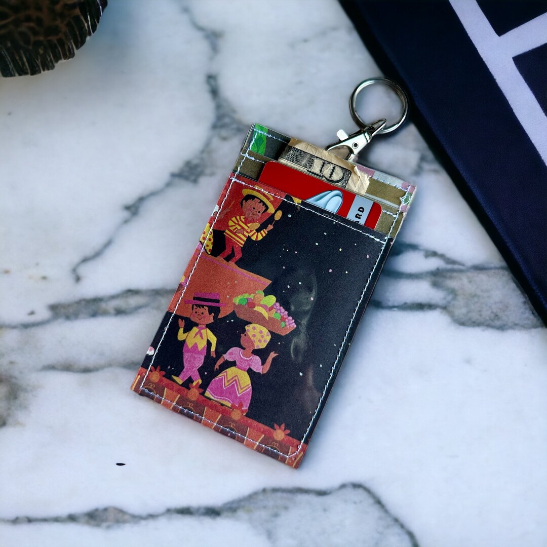 Vintage Small World Card Carrier W/detachable Clip! - Etsy