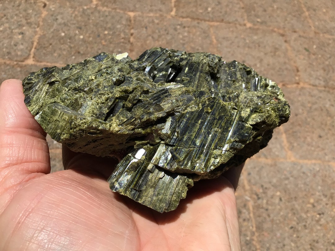 1181g Large Epidote Specimen From May Downs Station C - Etsy