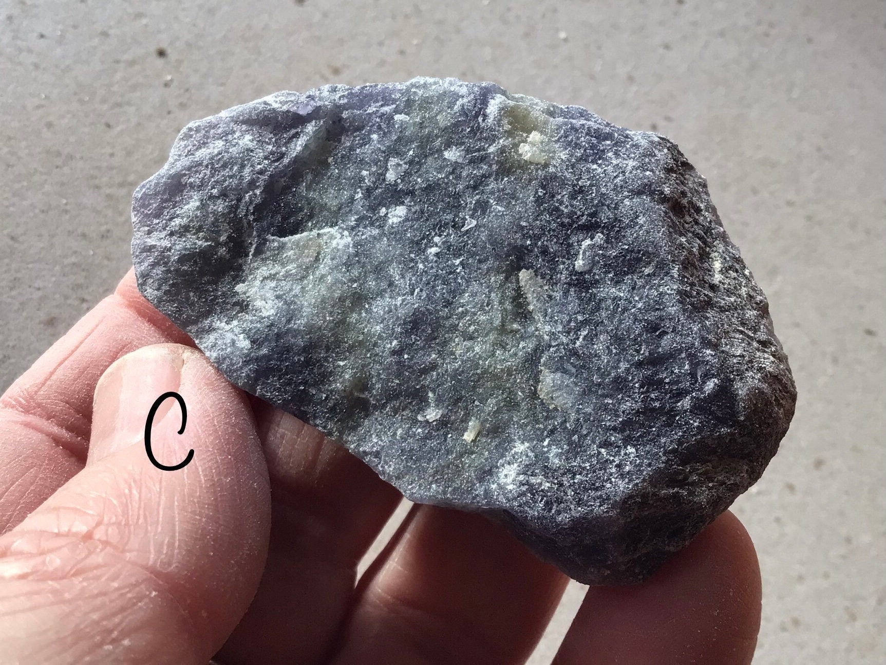 Iolite Rough Group 5 - Etsy Australia