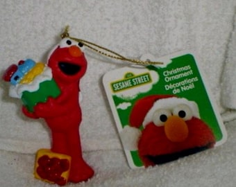 Sesame Street Elmo Snow Globe Ornament. - Etsy