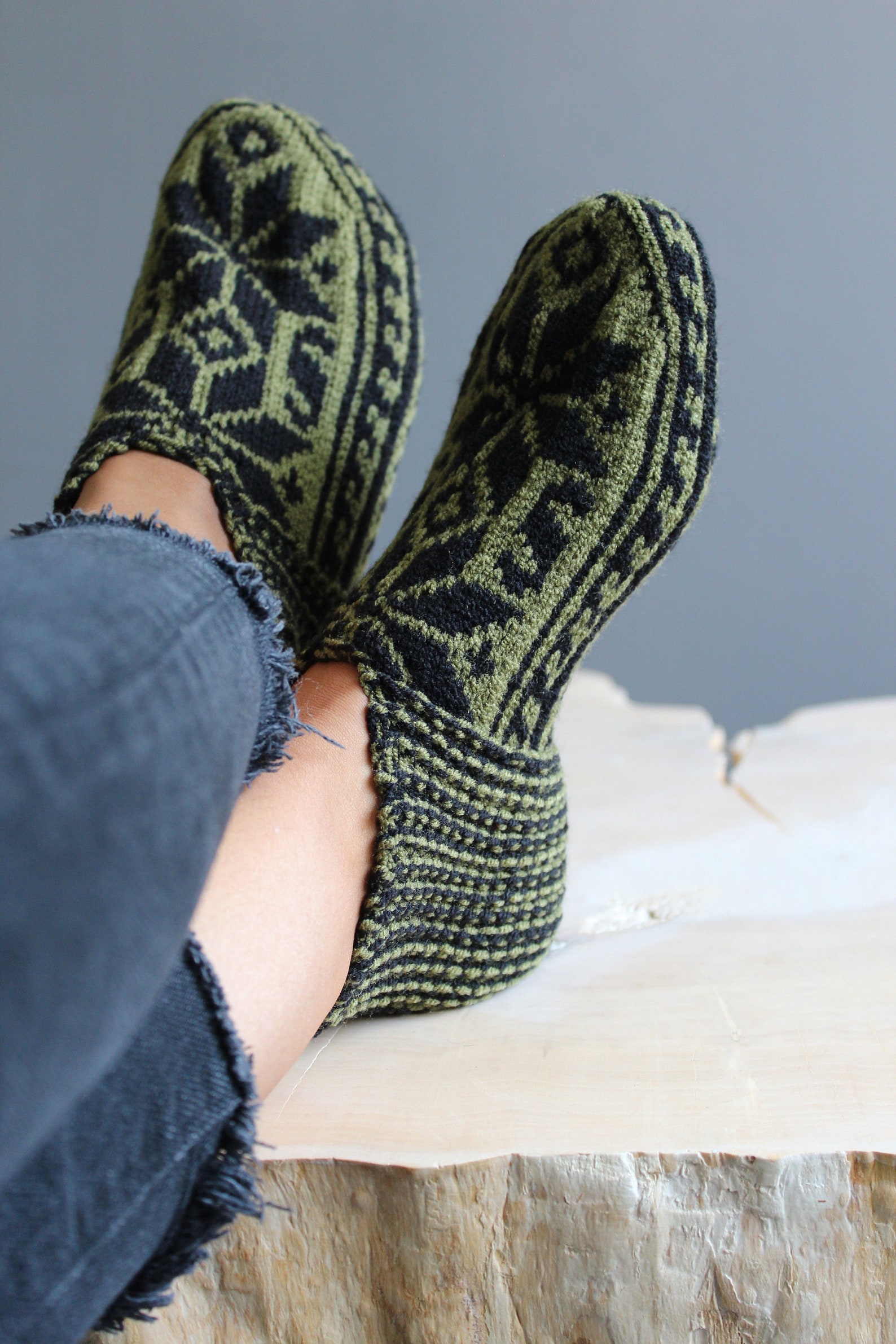 Hand Knit Slippers| Seamless Scandinavian Slipper Socks| Christmas Gift ...