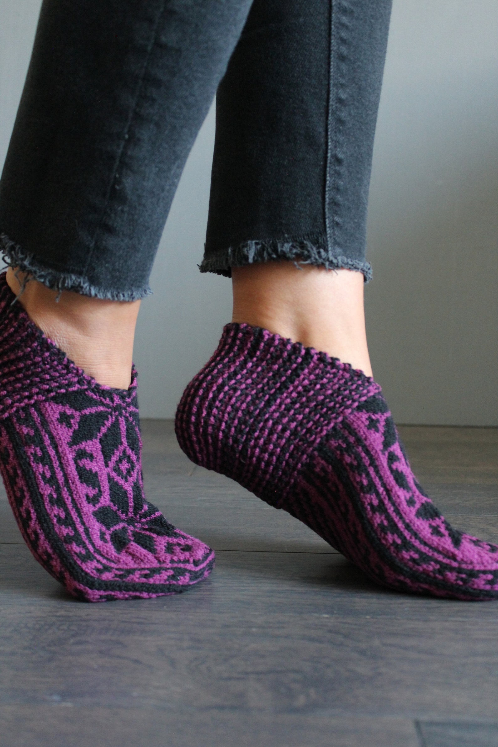 Hand Knit Slippers| Seamless Scandinavian Slipper Socks| Christmas Gift ...