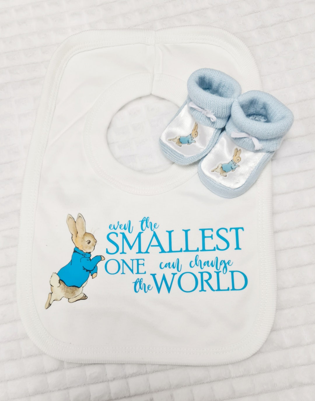 Baby's Bib / Booties Set Gift Shoe Newborn/reborn Blue Peter Rabbit ...