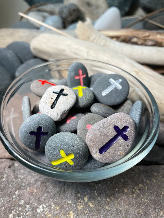 Micro-pocket Cross 3 Stones | Etsy