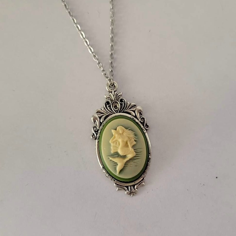 Ivory Cameo - Etsy