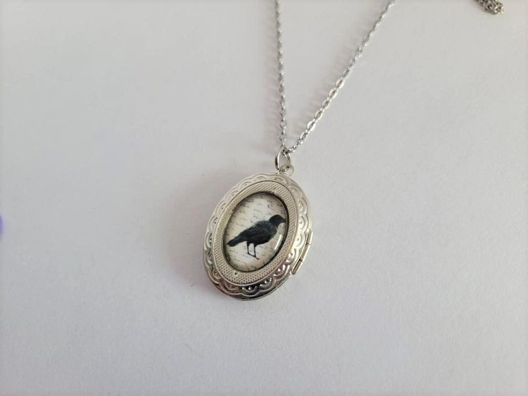 Victorian Gothic Style Glass Domed Raven Oval Locket Necklace You ...