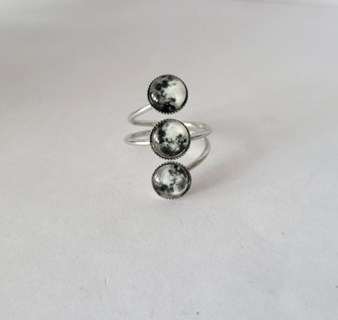 Triple Full Moon Ring - Etsy