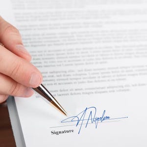 Personalized Handwritten Style Edgy Signature Logo Design (digital) - Etsy