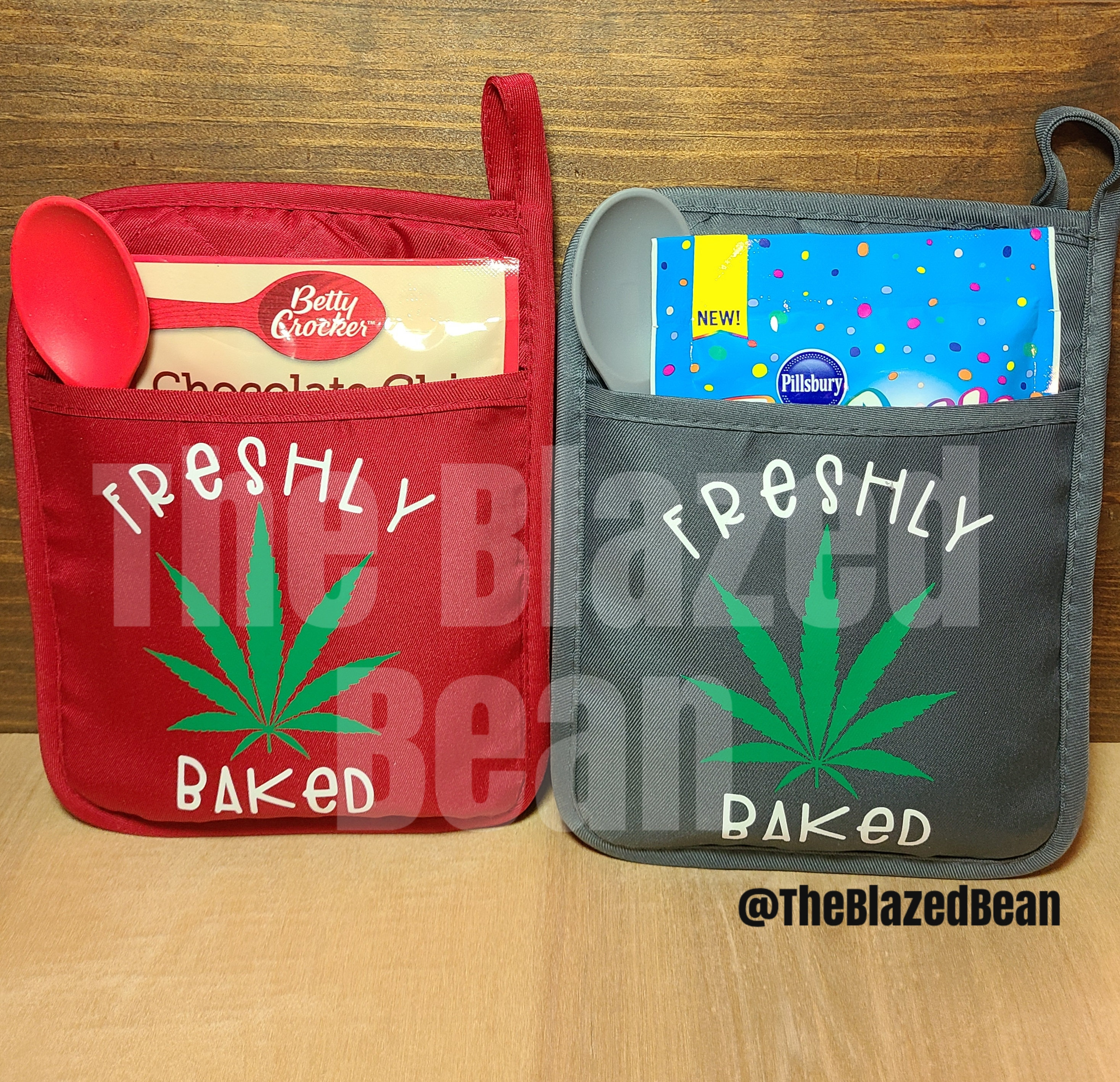 Freshly Baked Gift Set Marijuana Potholder Weed Potholder Gift Set ...